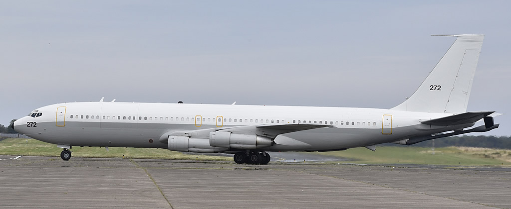 Boeing 707 Spotting Guide, Tips for Airplane Spotters, Background ...